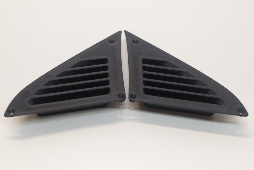 Toyota MR2 Rear Quarter Window Vents – Fulcrum Design